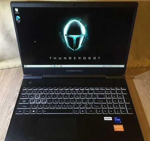 Thunderobot 911 Air wave d i5 11400H/SSD/RTX 3050