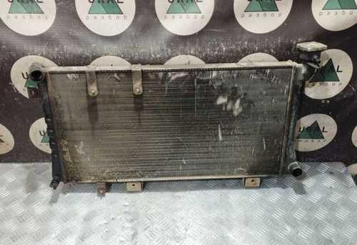 Радиатор охлаждения двигателя Ваз Лада Нива 2121