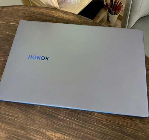 Honor Magicbook Ryzen 5