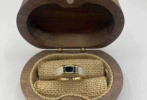 Новое золотое кольцо с камнями 585 пробы 3,37 гр