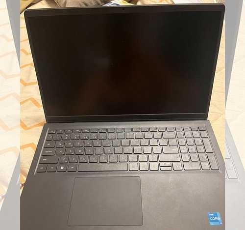 Ноутбук Dell Vostro 3520