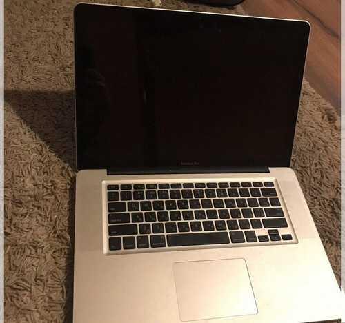 Apple macbook pro 2011