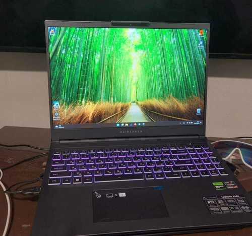 Maibenben X16A-R77445 16"AMD Ryzen 7 7435H 16 гб
