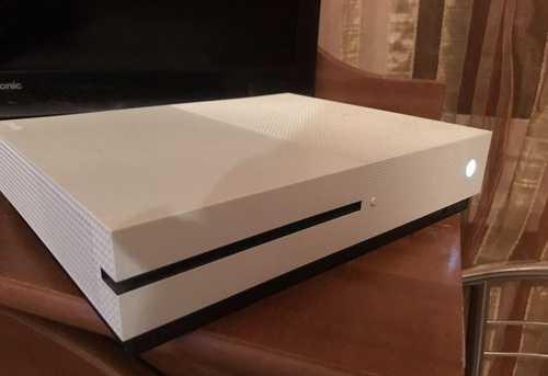 Xbox One s 1tb с играми + торг