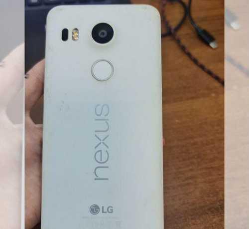 LG Nexus 5X H791 перезагружается