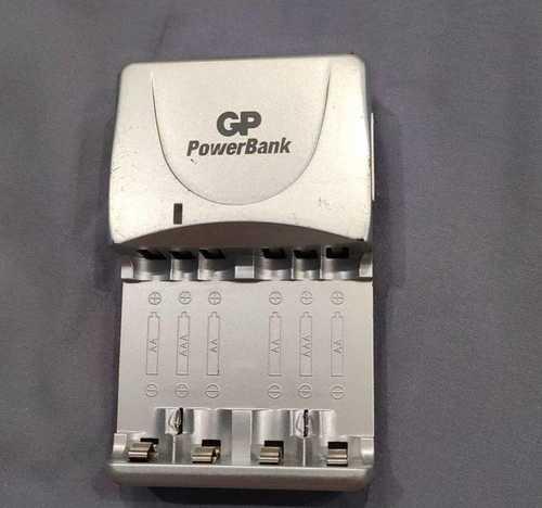 Зарядное устройство GP PowerBank M520