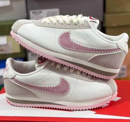 Кроссовки Nike Cortez valentine s day