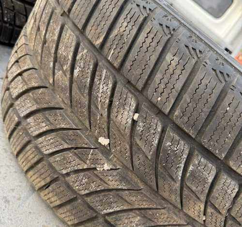 Headway HW505 275/40 R20 и 315/35 R20