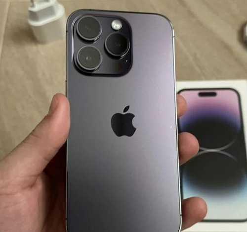 Чехол на iPhone 14 pro