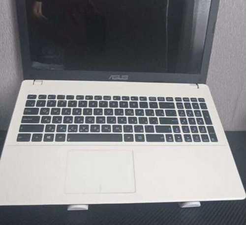 Ноутбук asus551c