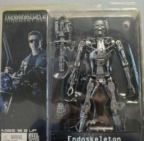 Neca Terminator Endoskeleton Battle Damaged