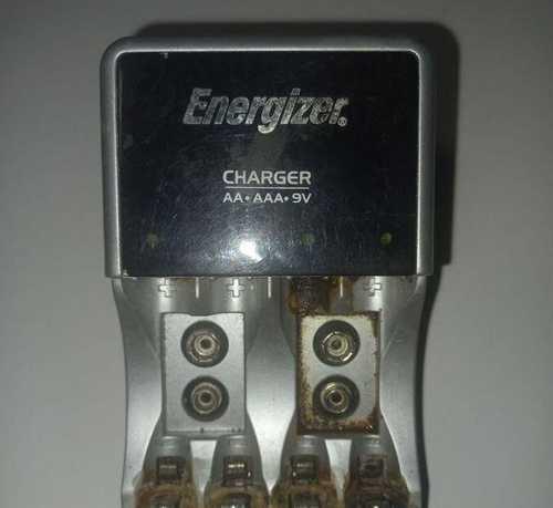 Зарядное для аккумуляторных батареек Ergizer