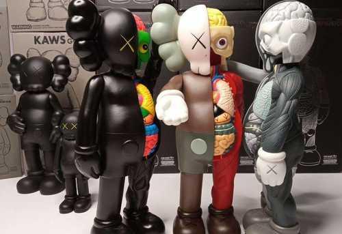 Коллекционные фигурки kaws