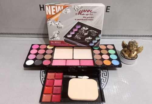 Набор для макияжа Noyin Cosmetics NYN Make-up-Kit