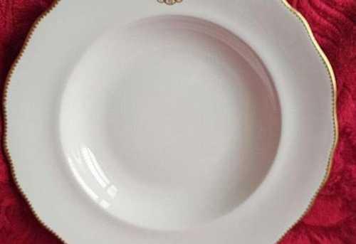 Старинная тарелка из сервиза короля Эдуарда 7