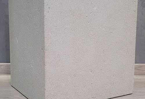 Кашпо из бетона в стиле лофт