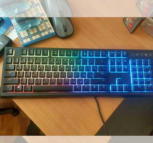 Игровая клавиатура Razer Ornata chroma