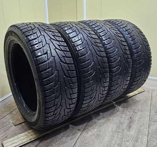 Hankook Winter I'Pike RS W419 215/55 R17