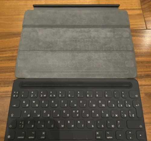 Клавиатурa Apple iPad SMART Keyboard A1829