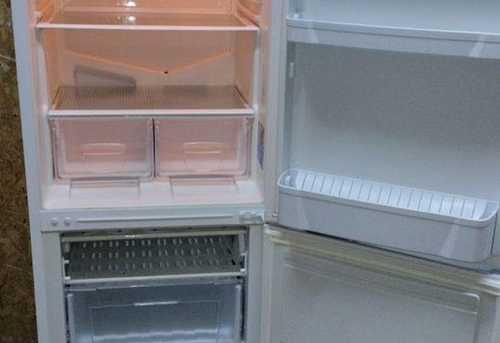 Холодильник Индезит. Доставка