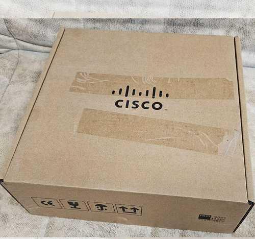 Новый телефон Cisco CP-8832