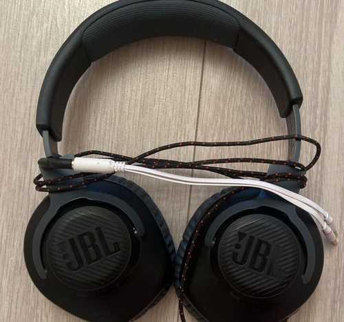 Проводные наушники jbl