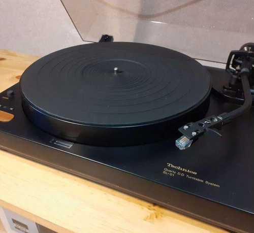 Technics SL-01 + Technics EPC-U25