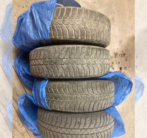 Bridgestone Ice Cruiser 5000 195/65 R15 91T