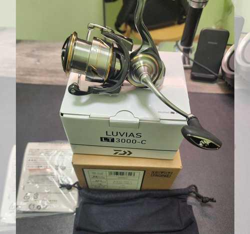 Катушка Daiwa 20 Luvias LT 3000-C, 4000-С