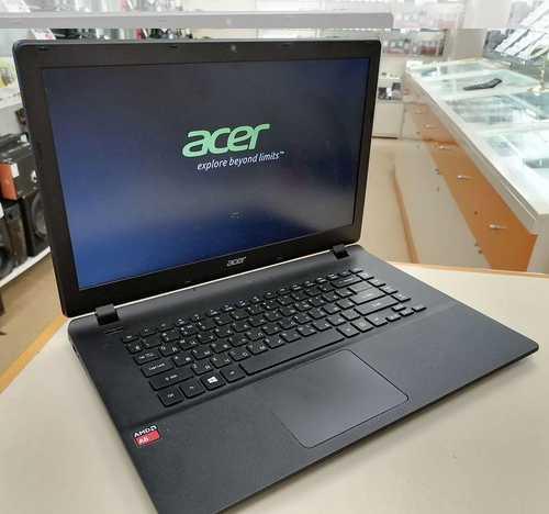 Ноутбук Acer Aspire ES1