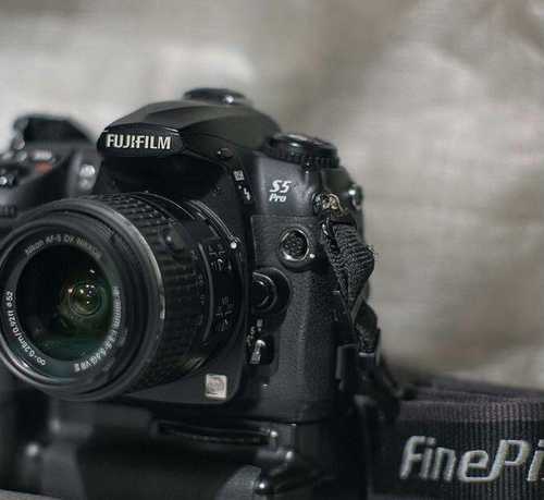 Fujifilm S5 Pro dslr