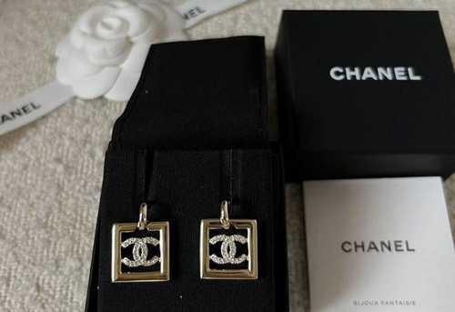 Серьги Chanel новые оригинал