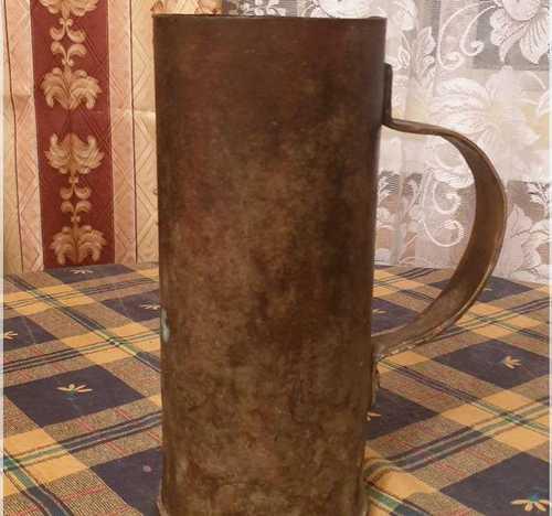 Старинная большая латунная мерная кружка