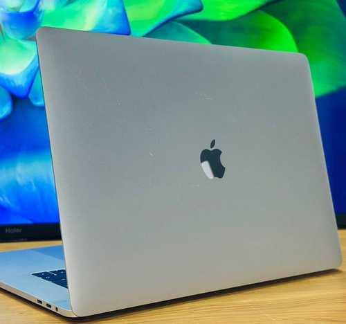 Apple MacBook Pro 15 2017