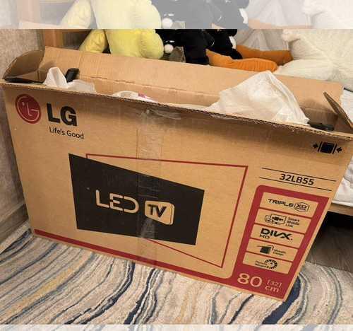 Телевизор SMART tv lg 32LB55