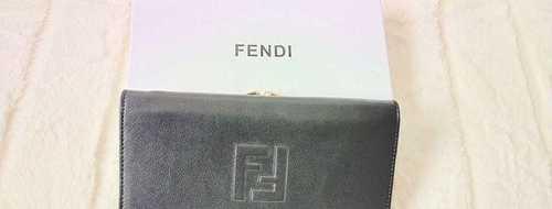 Женский кошелек Fendi