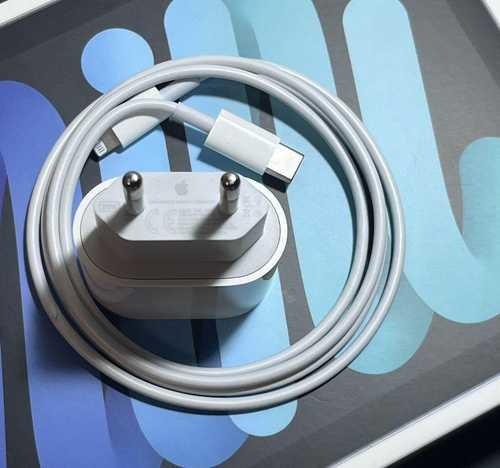 Зарядка на iPhone 20w