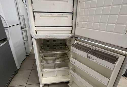 Холодильник двухкамерный бирюса -22