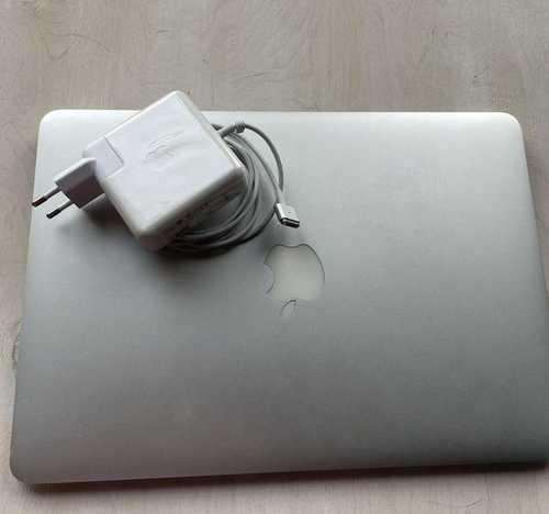 Apple macbook pro 13