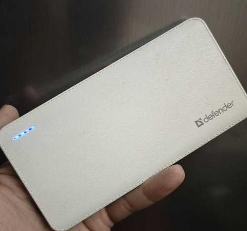 Powerbank defender 10000 mAh