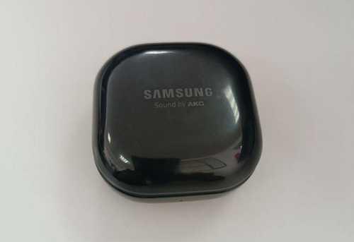 Безпроводные наушники Samsung