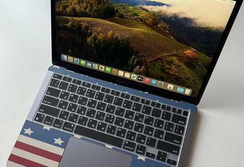 MacBook Air 13" 2020 8GB 256GB как новый. 100 акб