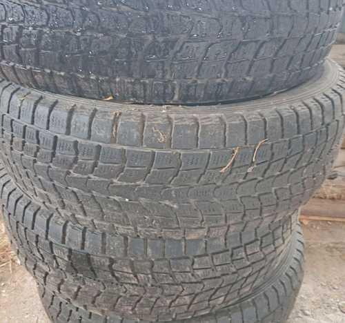 Dunlop Grandtrek SJ8 235/65 R17