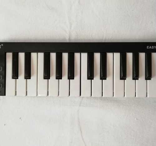 Midi клавиатура worlde easykey 25 клавиш