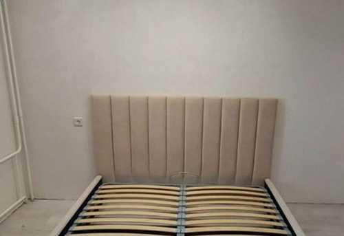 Кровать двуспальная 180 200с подъёмным механизмом