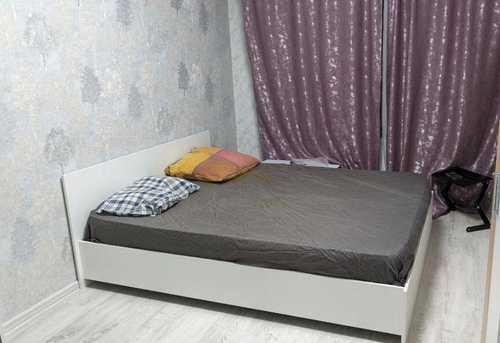 Кровать 140-200 с матрасом в комплекте