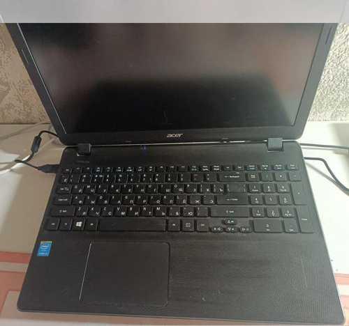 Acer extensa 2530