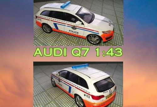 Audi Q7 DeAgostini модель1:43