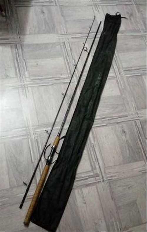 Продам спиннинг Спиннинг mikado T-Rex 300 HX Spin