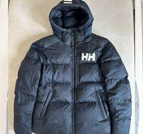 Пуховик мужской helly hansen